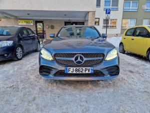 Grey Mercedes-Benz C 180 2020 in Vilnius, with an engine capacity of 1.80 L and mileage of 150 thousand km for 18750 €, photo 7 on AUTOMOTO.COM.LV
