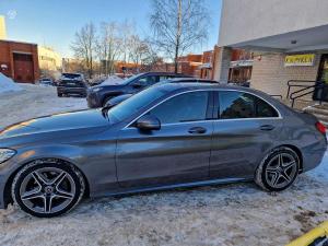 Grey Mercedes-Benz C 180 2020 in Vilnius, with an engine capacity of 1.80 L and mileage of 150 thousand km for 18750 €, photo 11 on AUTOMOTO.COM.LV