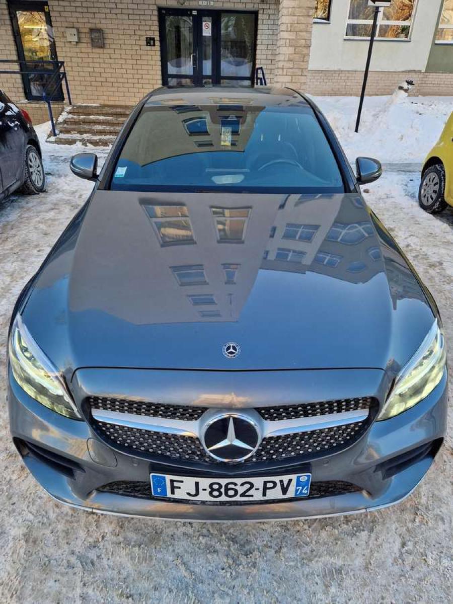Grey Mercedes-Benz C 180 2020 in Vilnius, with an engine capacity of 1.80 L and mileage of 150 thousand km for 18750 €, photo 16 on AUTOMOTO.COM.LV