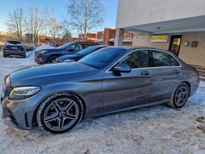 Grey Mercedes-Benz C 180 2020 in Vilnius, with an engine capacity of 1.80 L and mileage of 150 thousand km for 18750 €, photo 34 on AUTOMOTO.COM.LV
