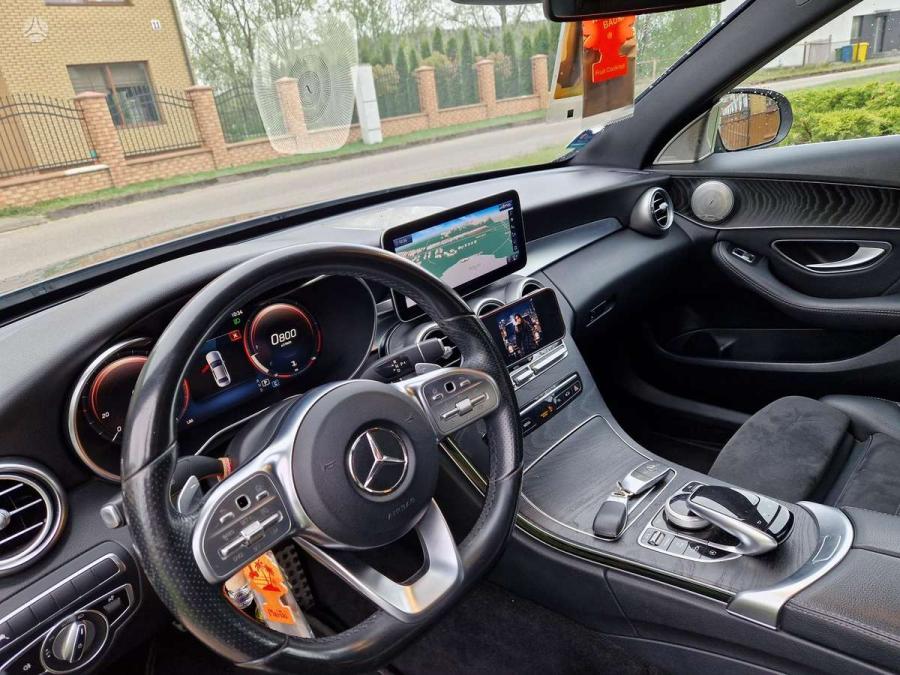 Grey Mercedes-Benz C 180 2020 in Vilnius, with an engine capacity of 1.80 L and mileage of 160 thousand km for 17700 €, photo 24 on AUTOMOTO.COM.LV