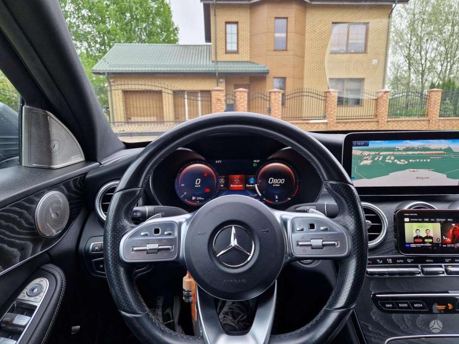 Grey Mercedes-Benz C 180 2020 in Vilnius, with an engine capacity of 1.80 L and mileage of 160 thousand km for 17700 €, photo 32 on AUTOMOTO.COM.LV