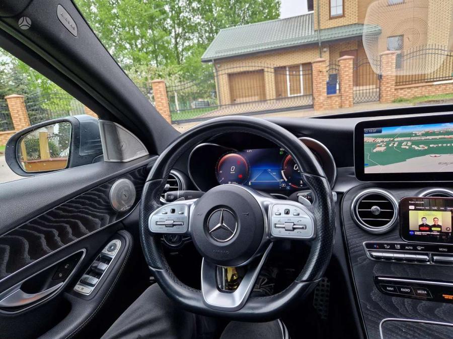 Grey Mercedes-Benz C 180 2020 in Vilnius, with an engine capacity of 1.80 L and mileage of 160 thousand km for 17700 €, photo 34 on AUTOMOTO.COM.LV