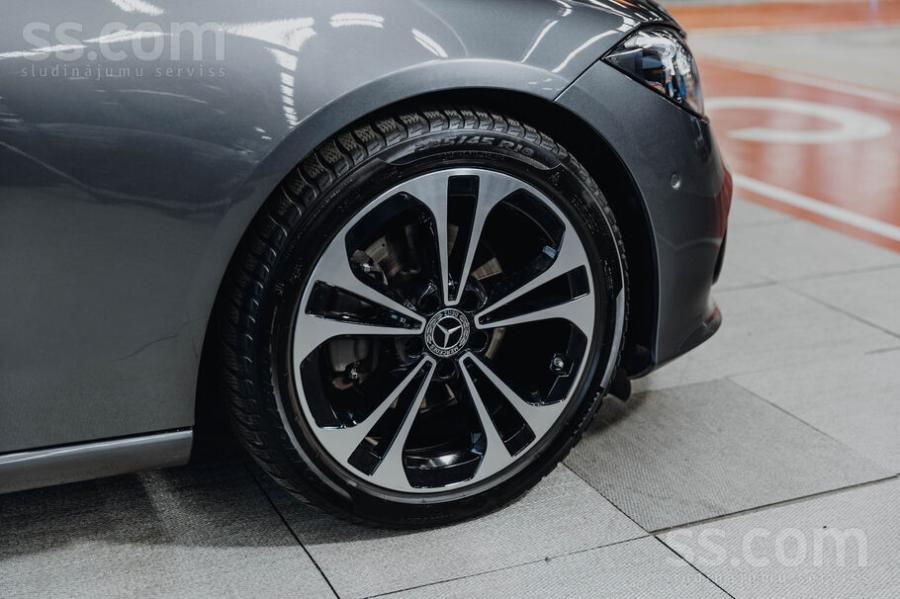 Pelēks Mercedes-Benz C 180 2022 Rīga, ar dzinēja tilpumu 1.50 L un nobraukumu 38 tūkst. km par 29900 €, foto 5 vietnē AUTOMOTO.COM.LV