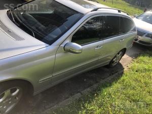 Grey Mercedes-Benz C 180 2005 in Riga, with an engine capacity of 1.80 L and mileage of 360 thousand km for 2500 €, photo 8 on AUTOMOTO.COM.LV