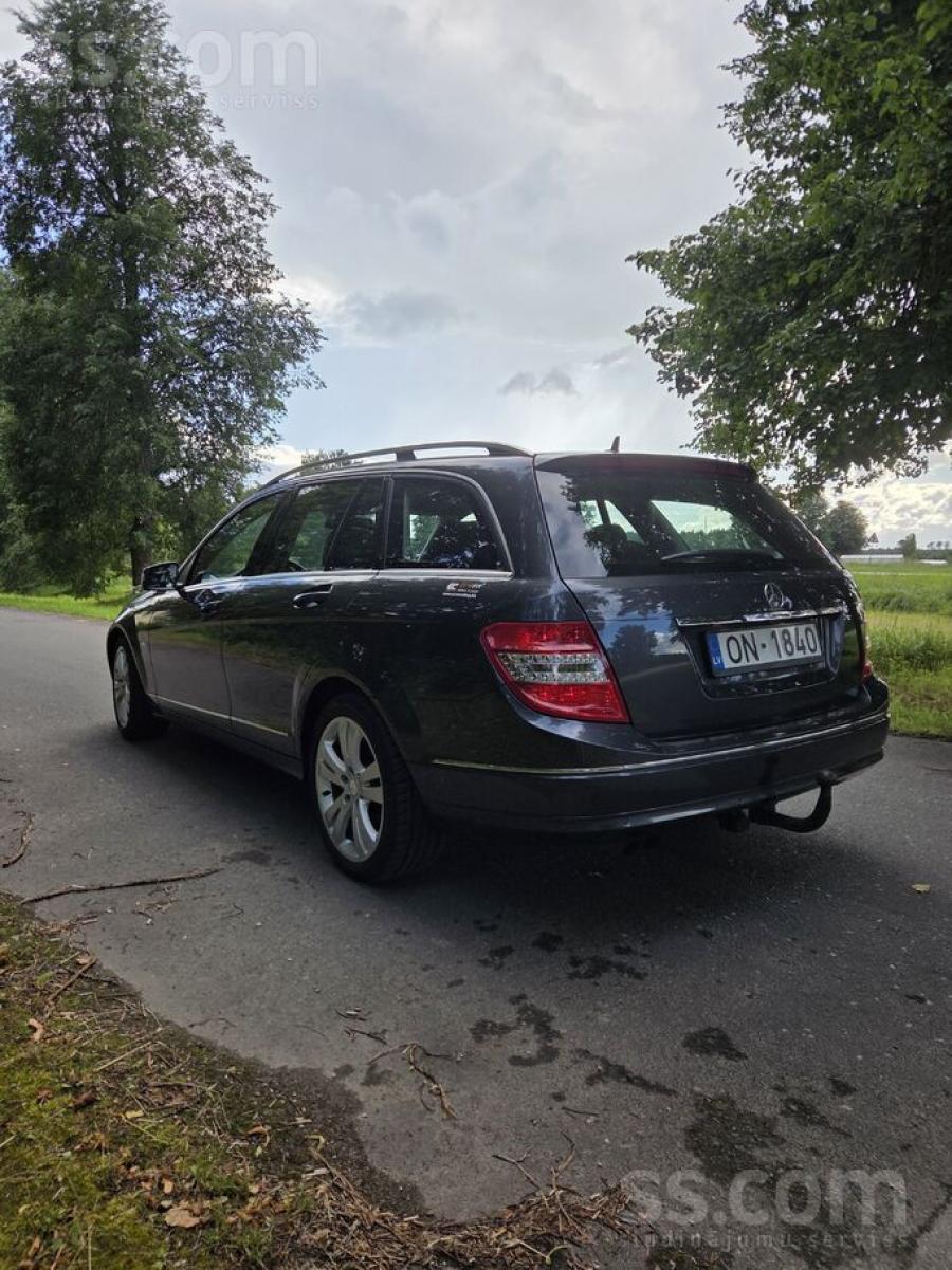 Pelēks Mercedes-Benz C 180 2008 Ogre, ar dzinēja tilpumu 1.80 L un nobraukumu 356 tūkst. km par 5200 €, foto 5 vietnē AUTOMOTO.COM.LV