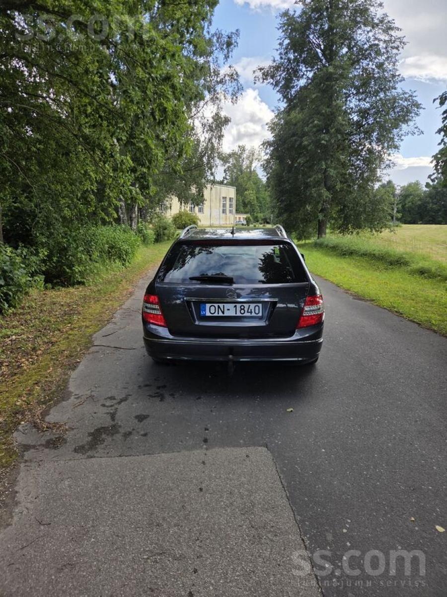 Pelēks Mercedes-Benz C 180 2008 Ogre, ar dzinēja tilpumu 1.80 L un nobraukumu 356 tūkst. km par 5200 €, foto 6 vietnē AUTOMOTO.COM.LV