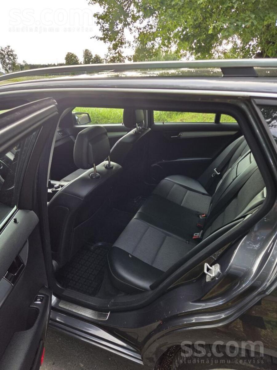 Pelēks Mercedes-Benz C 180 2008 Ogre, ar dzinēja tilpumu 1.80 L un nobraukumu 356 tūkst. km par 5200 €, foto 11 vietnē AUTOMOTO.COM.LV