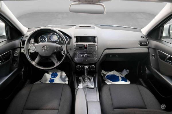 Pelēks Mercedes-Benz C 180 2008 Kauņa, ar dzinēja tilpumu 1.80 L un nobraukumu 264 tūkst. km par 5490 €, foto 10 vietnē AUTOMOTO.COM.LV