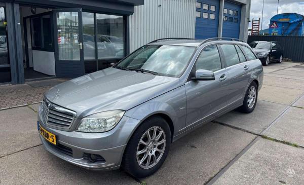 Grey Mercedes-Benz C 180 2009 in Kaunas, with an engine capacity of 1.60 L and mileage of 242 thousand km for 2999 €, photo 1 on AUTOMOTO.COM.LV