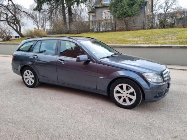 Pelēks Mercedes-Benz C 180 2010 Jēkabpils, ar dzinēja tilpumu 2.20 L un nobraukumu 330 tūkst. km par 4950 €, foto 5 vietnē AUTOMOTO.COM.LV