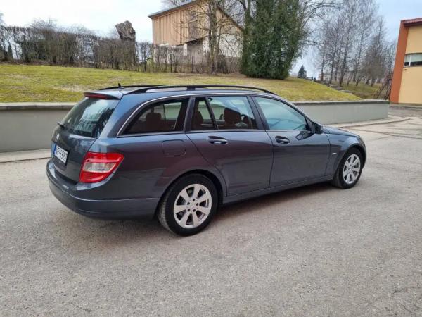 Pelēks Mercedes-Benz C 180 2010 Jēkabpils, ar dzinēja tilpumu 2.20 L un nobraukumu 330 tūkst. km par 4950 €, foto 7 vietnē AUTOMOTO.COM.LV