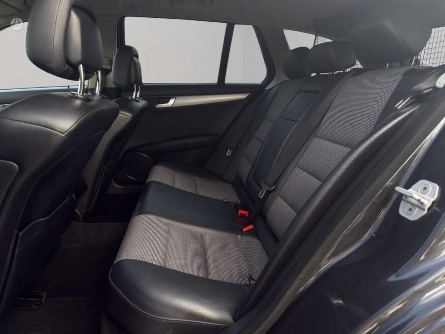 Grey Mercedes-Benz C 180 2011 in Kaunas, with an engine capacity of 1.80 L and mileage of 313 thousand km for 6999 €, photo 12 on AUTOMOTO.COM.LV