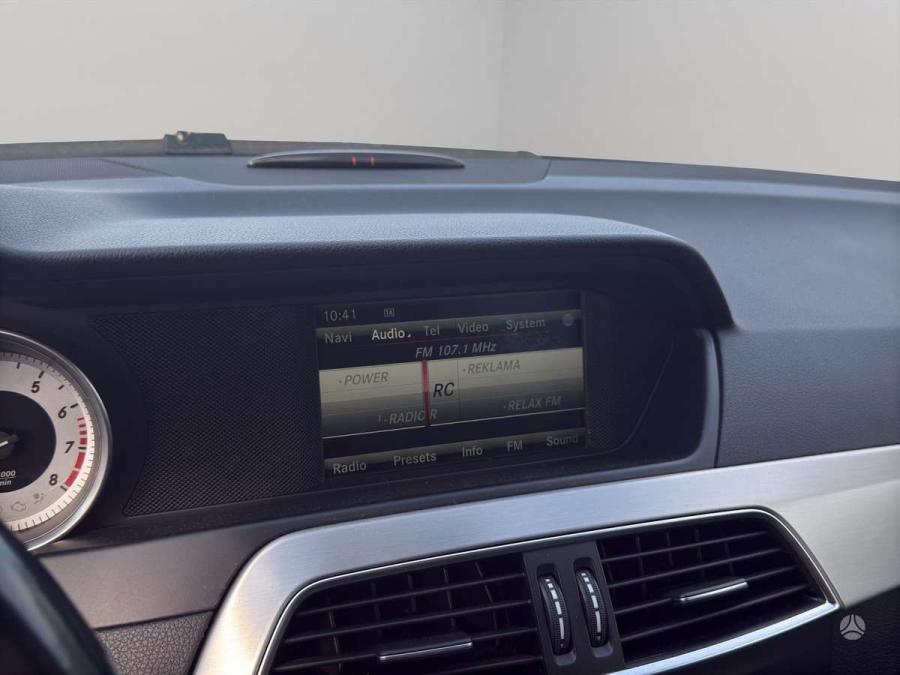 Grey Mercedes-Benz C 180 2011 in Kaunas, with an engine capacity of 1.80 L and mileage of 313 thousand km for 6999 €, photo 18 on AUTOMOTO.COM.LV