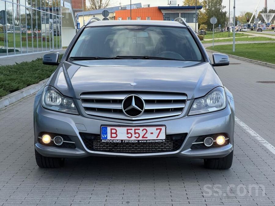 Pelēks Mercedes-Benz C 180 2011 Rēzekne, ar dzinēja tilpumu 2.10 L un nobraukumu 417 tūkst. km par 5500 €, foto 1 vietnē AUTOMOTO.COM.LV