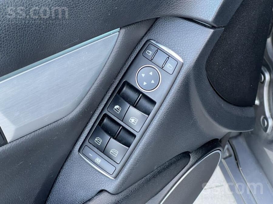 Pelēks Mercedes-Benz C 180 2011 Rēzekne, ar dzinēja tilpumu 2.10 L un nobraukumu 417 tūkst. km par 5500 €, foto 17 vietnē AUTOMOTO.COM.LV