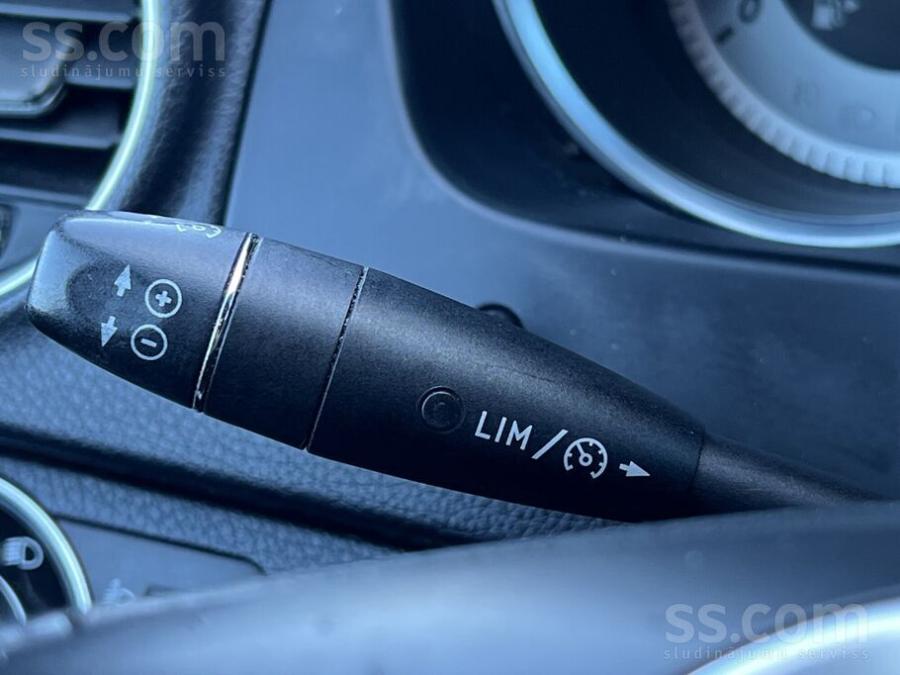 Pelēks Mercedes-Benz C 180 2011 Rēzekne, ar dzinēja tilpumu 2.10 L un nobraukumu 417 tūkst. km par 5500 €, foto 20 vietnē AUTOMOTO.COM.LV