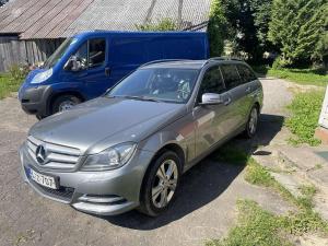 Pelēks Mercedes-Benz C 180 2013 Plungė, ar dzinēja tilpumu 2.10 L un nobraukumu 290 tūkst. km par 2900 €, foto 4 vietnē AUTOMOTO.COM.LV