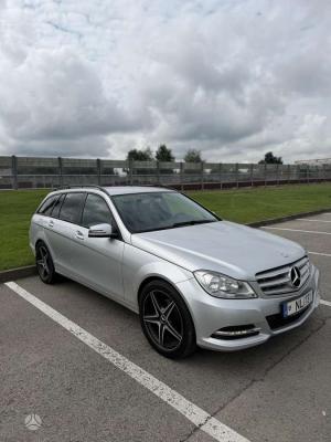 Pelēks Mercedes-Benz C 180 2013 Kauņa, ar dzinēja tilpumu 2.14 L un nobraukumu 227 tūkst. km par 5700 €, foto 4 vietnē AUTOMOTO.COM.LV