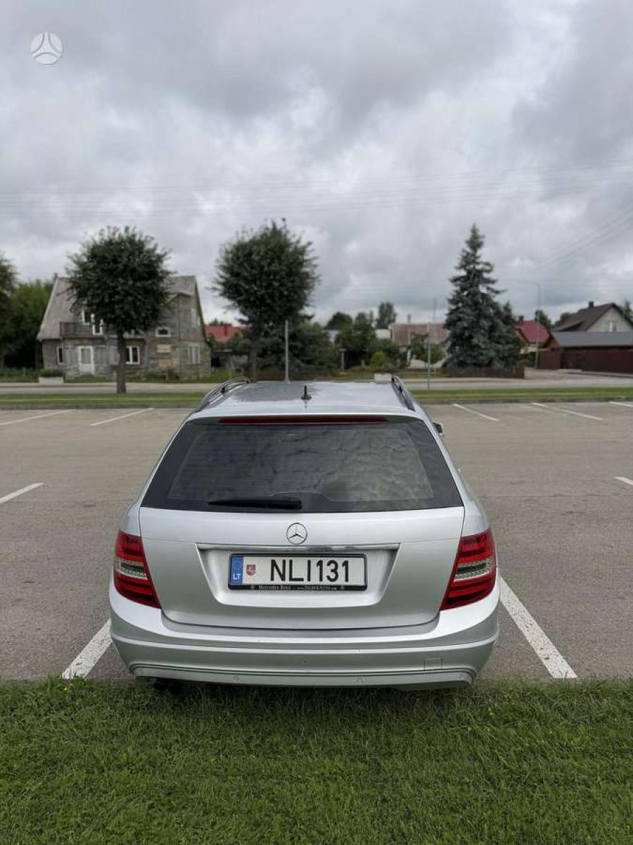 Pelēks Mercedes-Benz C 180 2013 Kauņa, ar dzinēja tilpumu 2.14 L un nobraukumu 227 tūkst. km par 5700 €, foto 6 vietnē AUTOMOTO.COM.LV