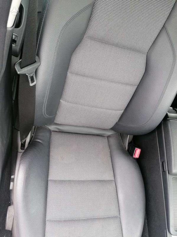 Pelēks Mercedes-Benz C 180 2013 Marijampole, ar dzinēja tilpumu 1.60 L un nobraukumu 179 tūkst. km par 3490 €, foto 10 vietnē AUTOMOTO.COM.LV