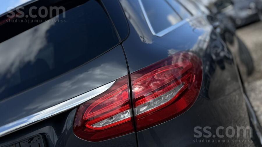 Pelēks Mercedes-Benz C 180 2015 Jelgava, ar dzinēja tilpumu 1.60 L un nobraukumu 241 tūkst. km par 9990 €, foto 7 vietnē AUTOMOTO.COM.LV