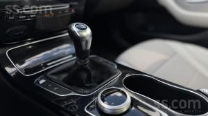 Pelēks Mercedes-Benz C 180 2015 Jelgava, ar dzinēja tilpumu 1.60 L un nobraukumu 241 tūkst. km par 9990 €, foto 21 vietnē AUTOMOTO.COM.LV
