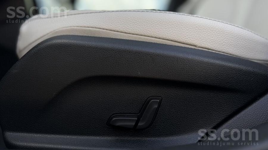 Pelēks Mercedes-Benz C 180 2015 Jelgava, ar dzinēja tilpumu 1.60 L un nobraukumu 241 tūkst. km par 9990 €, foto 24 vietnē AUTOMOTO.COM.LV