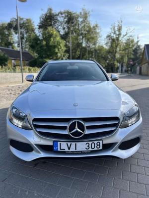 Pelēks Mercedes-Benz C 180 2015 Ukmergė, ar dzinēja tilpumu 1.60 L un nobraukumu 176 tūkst. km par 10200 €, foto  vietnē AUTOMOTO.COM.LV