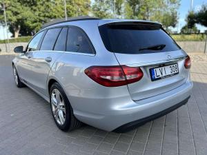 Grey Mercedes-Benz C 180 2015 in Ukmerge, with an engine capacity of 1.60 L and mileage of 176 thousand km for 10200 €, photo 6 on AUTOMOTO.COM.LV