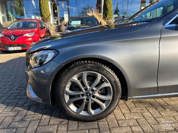Grey Mercedes-Benz C 180 2017 in Kaunas, with an engine capacity of 1.60 L and mileage of 54 thousand km for 23935 €, photo 4 on AUTOMOTO.COM.LV
