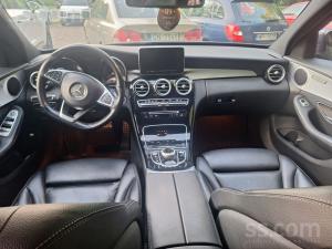 Grey Mercedes-Benz C 180 2017 in Riga, with an engine capacity of 1.60 L and mileage of 335 thousand km for 9900 €, photo 9 on AUTOMOTO.COM.LV