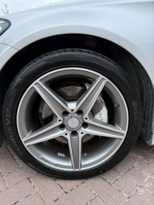 Pelēks Mercedes-Benz C 180 2017 Utena, ar dzinēja tilpumu 1.60 L un nobraukumu 290 tūkst. km par 7950 €, foto 13 vietnē AUTOMOTO.COM.LV