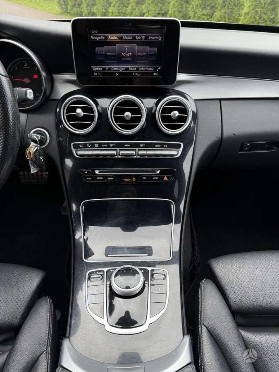 Pelēks Mercedes-Benz C 180 2017 Utena, ar dzinēja tilpumu 1.60 L un nobraukumu 290 tūkst. km par 7950 €, foto 15 vietnē AUTOMOTO.COM.LV