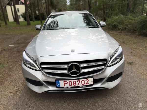 Мерседес Ц 180 2017 в Каунас на AUTOMOTO.COM.LV Серый Мерседес Ц 180 2017 в Каунас, объемом двигателя 1.60 л и пробегом 248 тыс. км за 6300 €, фото 4 на AUTOMOTO.COM.LV