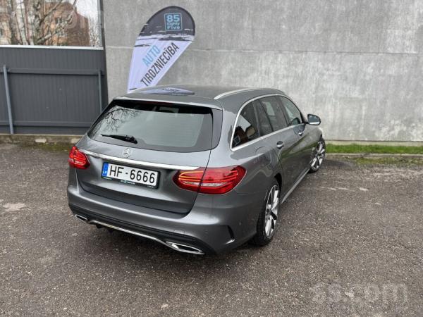 Grey Mercedes-Benz C 180 2018 in Liepaja, with an engine capacity of 1.60 L and mileage of 227 thousand km for 20850 €, photo 3 on AUTOMOTO.COM.LV