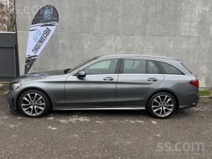 Grey Mercedes-Benz C 180 2018 in Liepaja, with an engine capacity of 1.60 L and mileage of 227 thousand km for 20850 €, photo 4 on AUTOMOTO.COM.LV