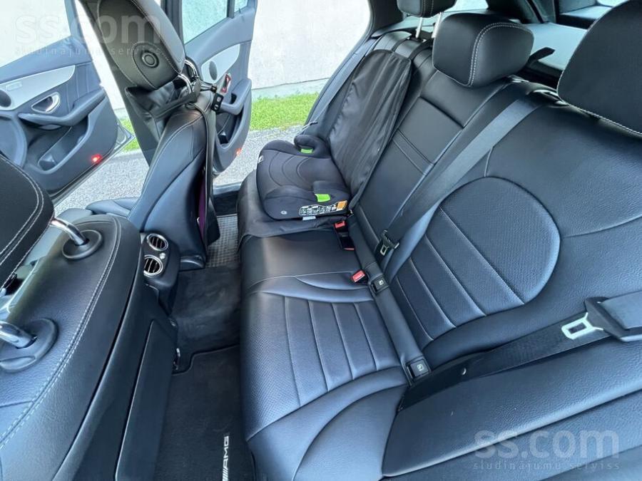 Grey Mercedes-Benz C 180 2018 in Liepaja, with an engine capacity of 1.60 L and mileage of 238 thousand km for 19250 €, photo 17 on AUTOMOTO.COM.LV