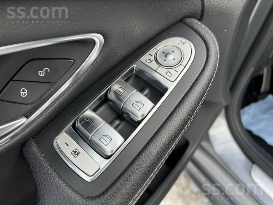 Grey Mercedes-Benz C 180 2018 in Liepaja, with an engine capacity of 1.60 L and mileage of 238 thousand km for 19250 €, photo 31 on AUTOMOTO.COM.LV