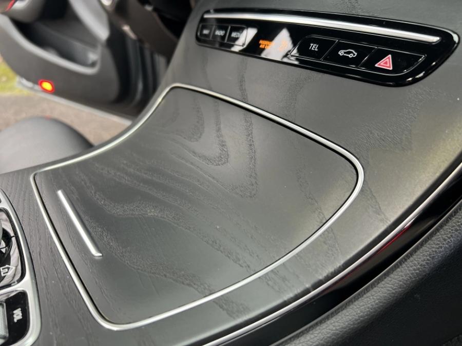 Pelēks Mercedes-Benz C 180 2018 Rīga, ar dzinēja tilpumu 1.60 L un nobraukumu 227 tūkst. km par 20850 €, foto 39 vietnē AUTOMOTO.COM.LV