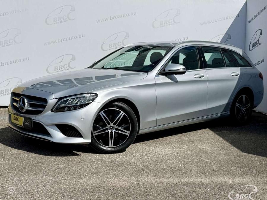 Grey Mercedes-Benz C 180 2019 in Klaipeda, with an engine capacity of 1.60 L and mileage of 184 thousand km for 13200 €, photo 1 on AUTOMOTO.COM.LV