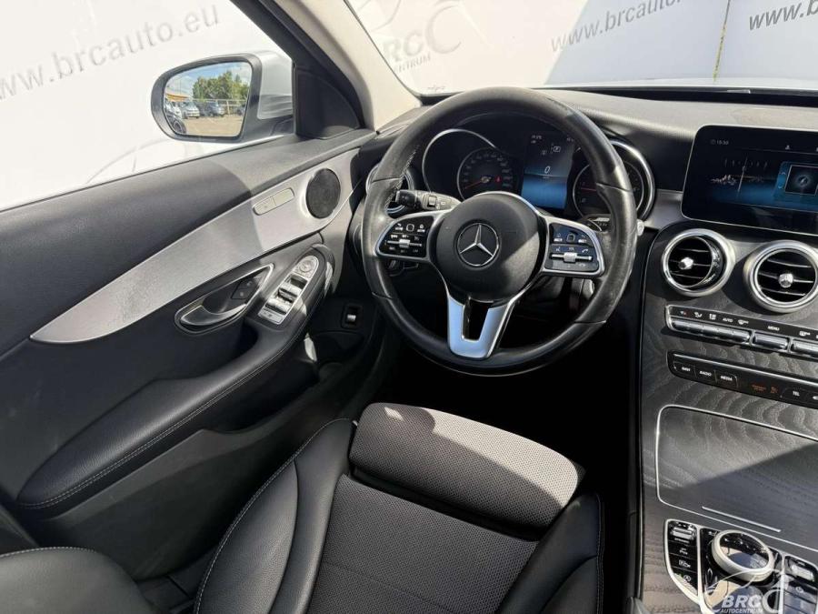 Grey Mercedes-Benz C 180 2019 in Klaipeda, with an engine capacity of 1.60 L and mileage of 184 thousand km for 13200 €, photo 6 on AUTOMOTO.COM.LV