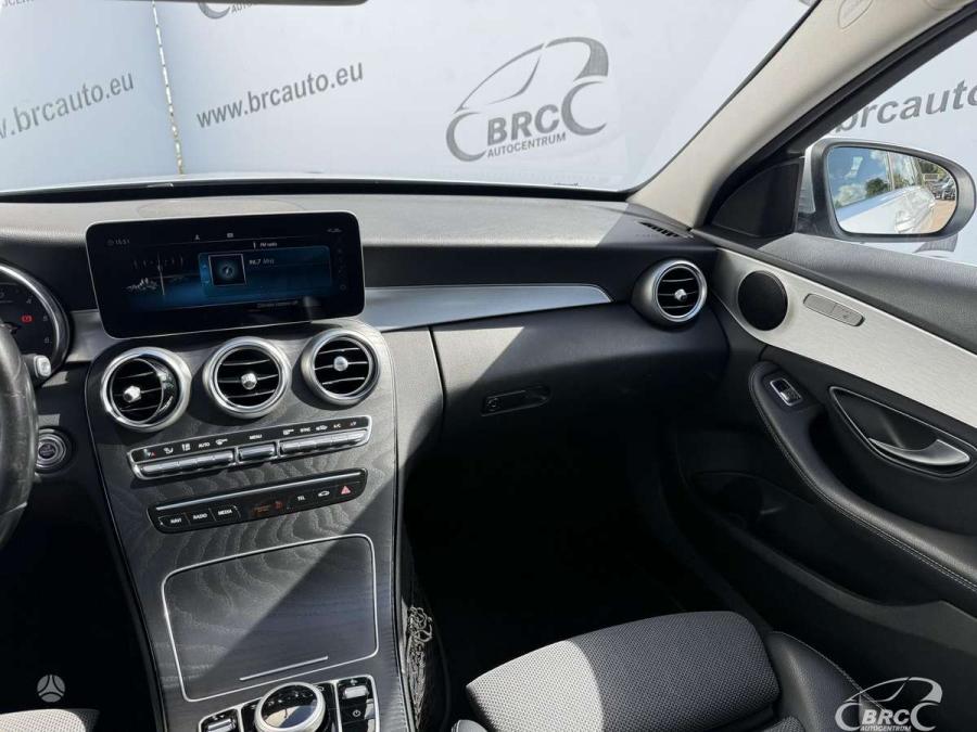 Grey Mercedes-Benz C 180 2019 in Klaipeda, with an engine capacity of 1.60 L and mileage of 184 thousand km for 13200 €, photo 7 on AUTOMOTO.COM.LV