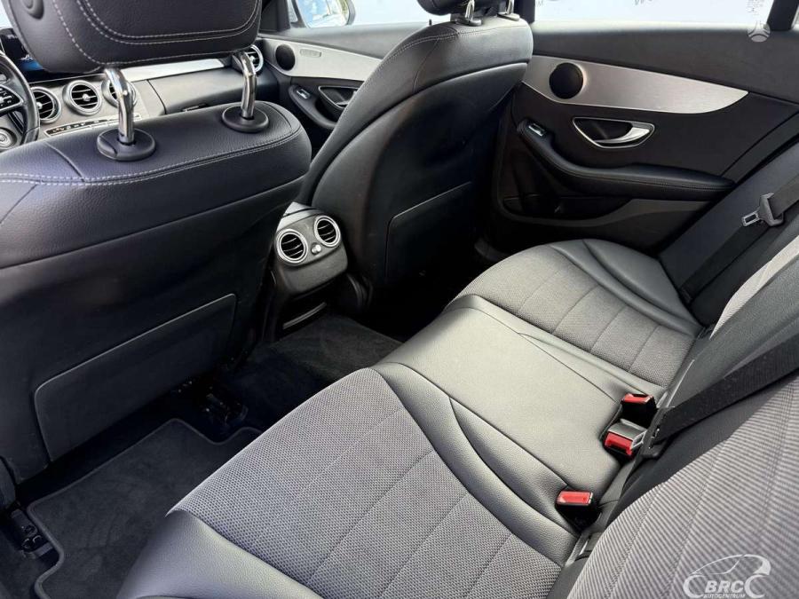 Grey Mercedes-Benz C 180 2019 in Klaipeda, with an engine capacity of 1.60 L and mileage of 184 thousand km for 13200 €, photo 17 on AUTOMOTO.COM.LV