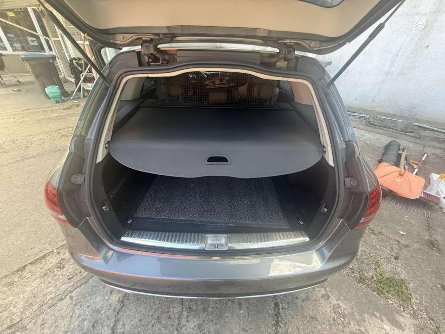 Pelēks Mercedes-Benz C 180 2019 Šauļi, ar dzinēja tilpumu 1.60 L un nobraukumu 98 tūkst. km par 17200 €, foto 15 vietnē AUTOMOTO.COM.LV