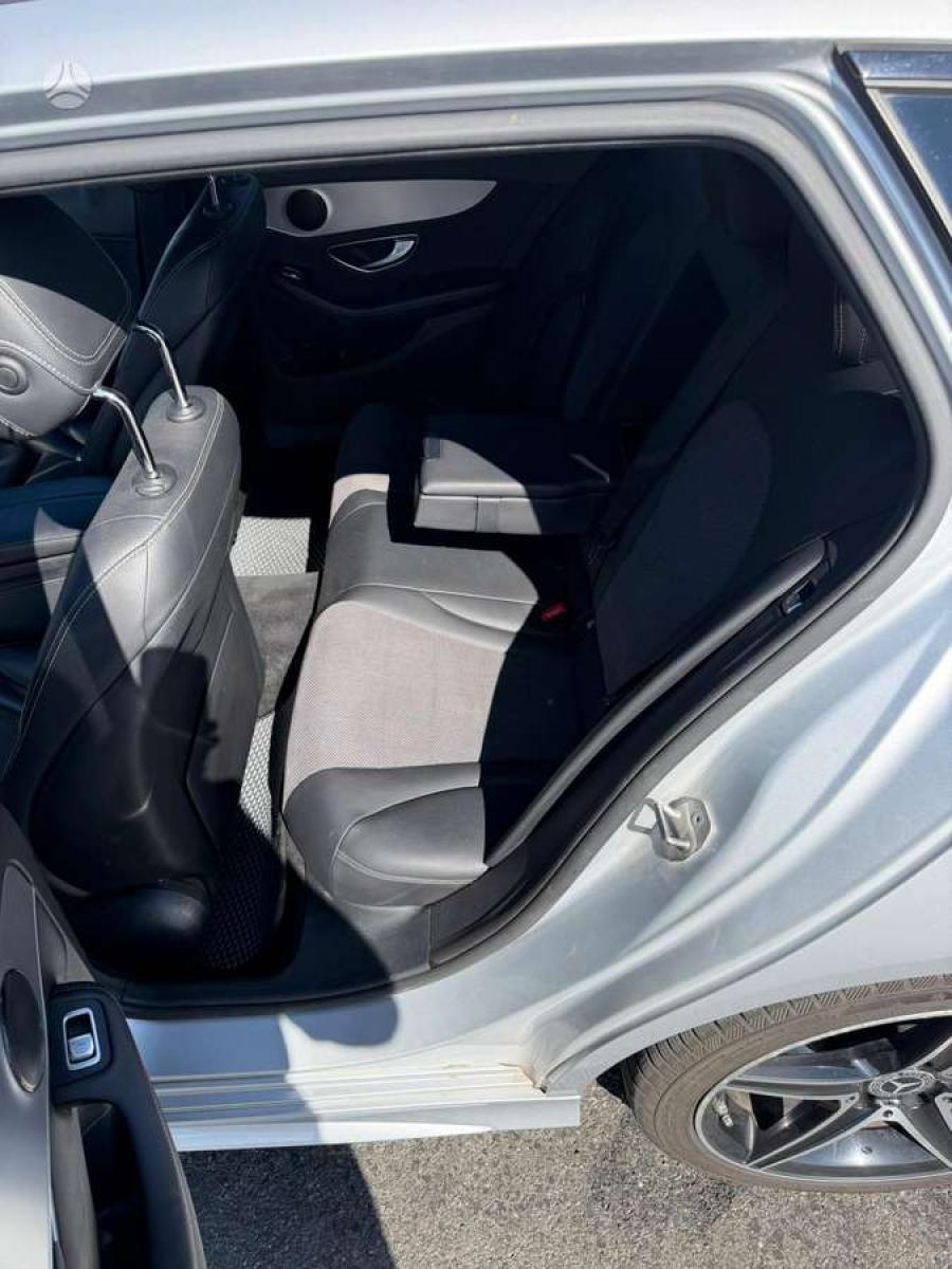 Pelēks Mercedes-Benz C 180 2019 Viļņa, ar dzinēja tilpumu 1.60 L un nobraukumu 268 tūkst. km par 11955 €, foto 9 vietnē AUTOMOTO.COM.LV