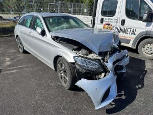 Pelēks Mercedes-Benz C 180 2020 Utena, ar dzinēja tilpumu 0.00 L un nobraukumu 162 tūkst. km par 5350 €, foto 4 vietnē AUTOMOTO.COM.LV