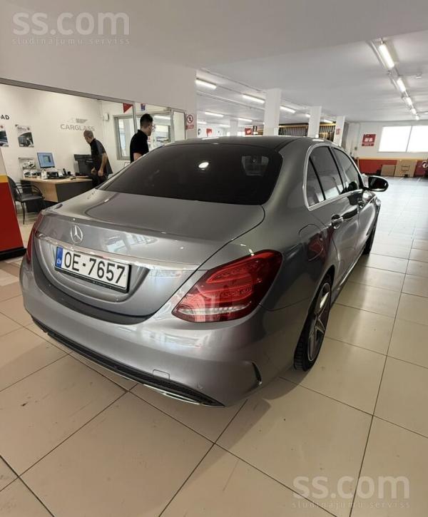 Mercedes-Benz C 180 2017 in Jurmala, with an engine capacity of 1.60 L and mileage of 159 thousand km for 17100 €, photo 4 on AUTOMOTO.COM.LV