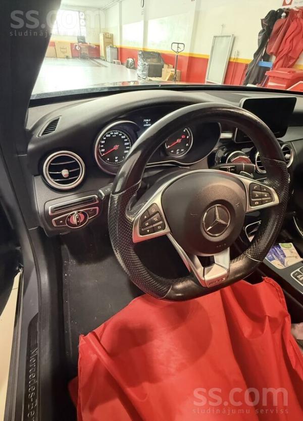 Mercedes-Benz C 180 2017 in Jurmala, with an engine capacity of 1.60 L and mileage of 159 thousand km for 17100 €, photo 5 on AUTOMOTO.COM.LV