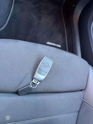 Sarkans Mercedes-Benz C 180 2021 Rīga, ar dzinēja tilpumu 0.00 L un nobraukumu 30 tūkst. km par 26100 €, foto 9 vietnē AUTOMOTO.COM.LV